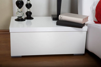 Noptiere Dormitor - Vezi oferta - STAER